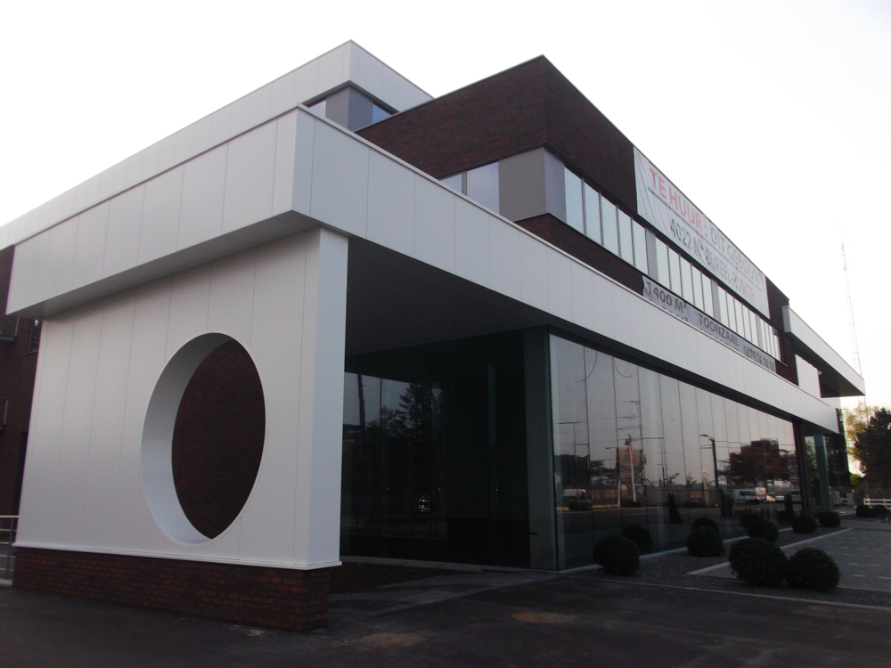 Truck Service Lummen – Baeck Cladding NV